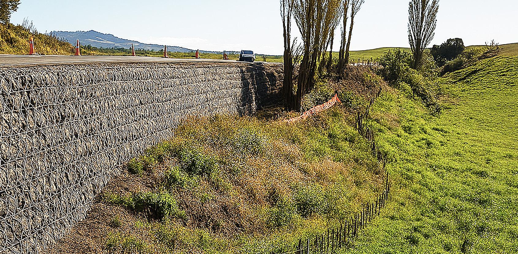 Vegetated Gabion Wall | Geomesh Natural - Geofabrics Australasia