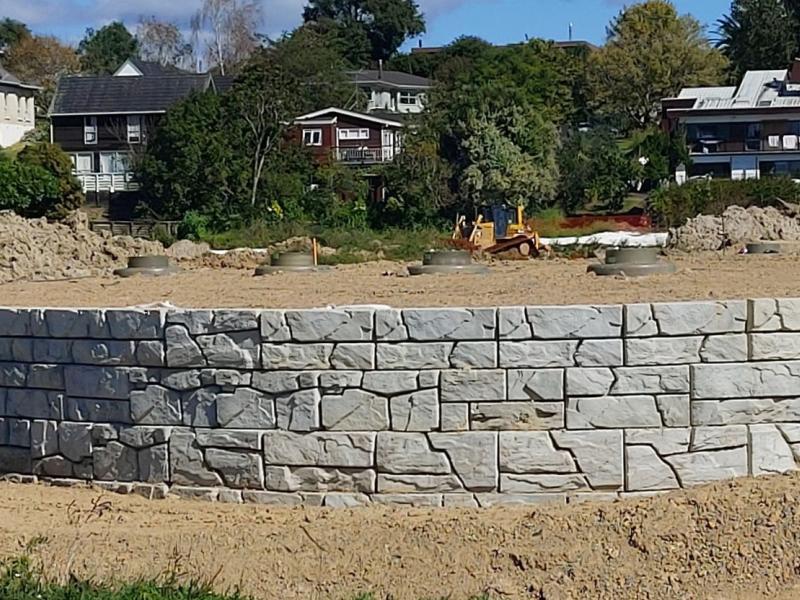 Geosynthetics for Reinforced Slopes & Walls | Geofabrics Australasia